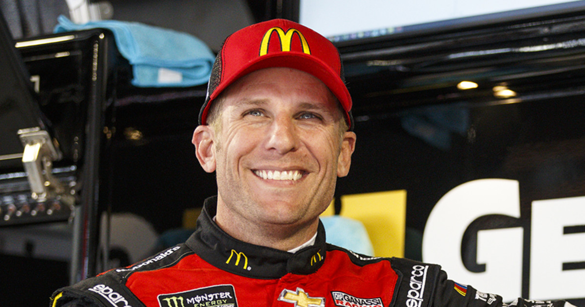 Jamie McMurray: 2018 NASCAR Season Driver Preview - Athlon Sports