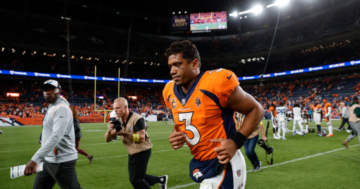 Broncos Express Commitment To Russell Wilson Despite Lackluster Season ...