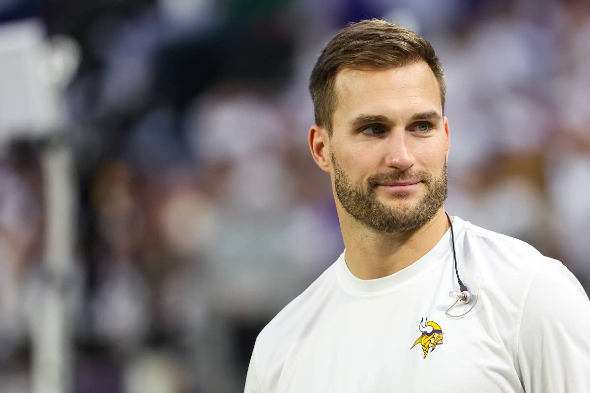 Vikings Trade Idea Nets Super Bowl Security Behind QB J.J. McCarthy ...
