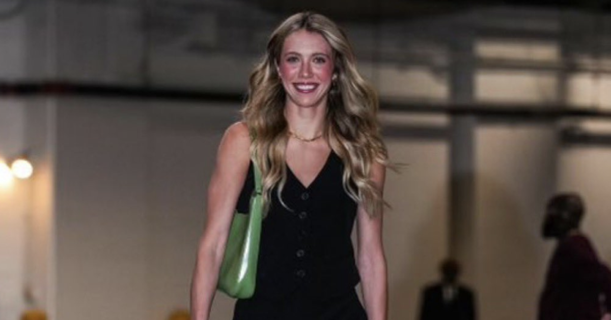 Lexie Hull's Pregame Outfit Turned Heads on Thursday Night - Athlon Sports