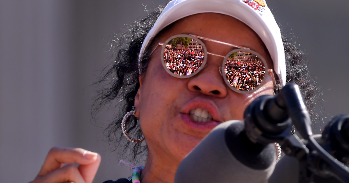 Dawn Staley Sends Message As Former South Carolina Stars Shine In The WNBA - Athlon Sports