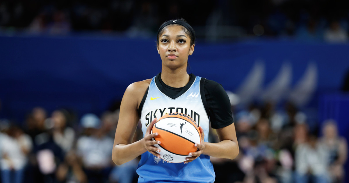 Seattle Storm Coach Drops Angel Reese Truth Bomb After Beating Chicago ...