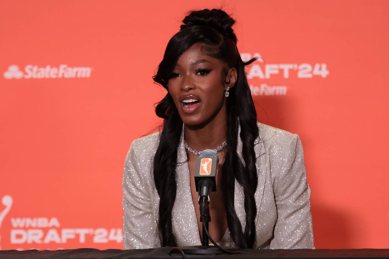 WNBA Rising Star Rickea Jackson Turns Heads With Her 'Work' Selfies ...