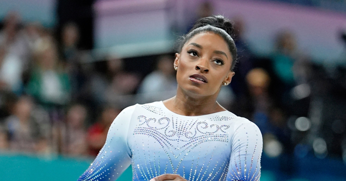 Simone Biles Addresses Obvious Excuse for Stumbling During Final ...