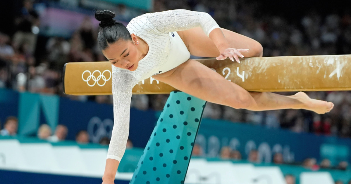 Suni Lee Wins the Internet After Owning Major Olympic Fail in Viral ...