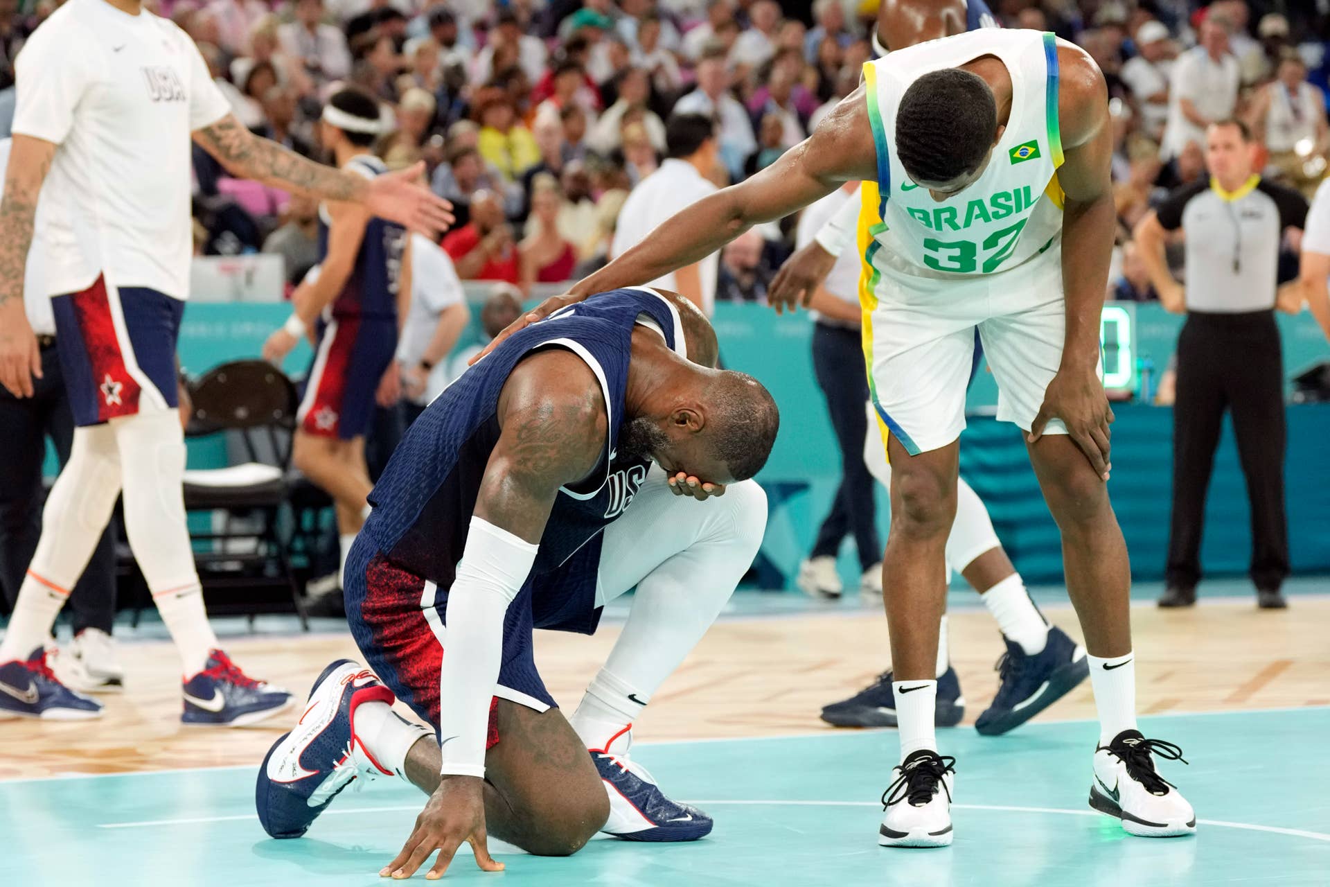 LeBron James Breaks Silence on Scary Injury at Paris Olympics - Athlon ...