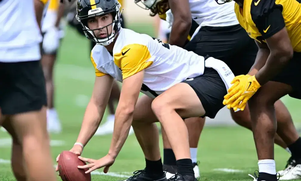 Cleveland Browns Sign Ex Pittsburgh Steelers Long Snapper Rex Sunahara ...