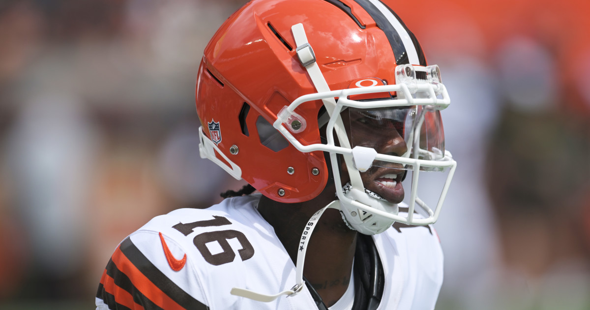 WATCH: Cleveland Browns' Jaelon Darden Makes Tip Drill Catch in ...