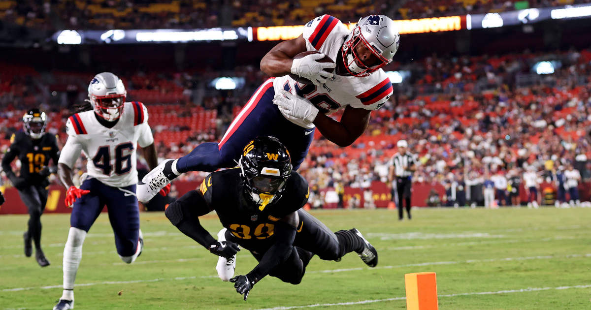 Washington Commanders Sign Special-Teams Ace Jeremy Reaves to New ...