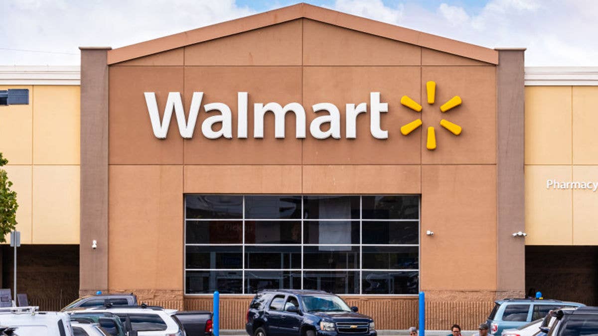 Walmart’s $900 Pop-up Canopy Tent With Sidewalls Is Now Just $175 ...