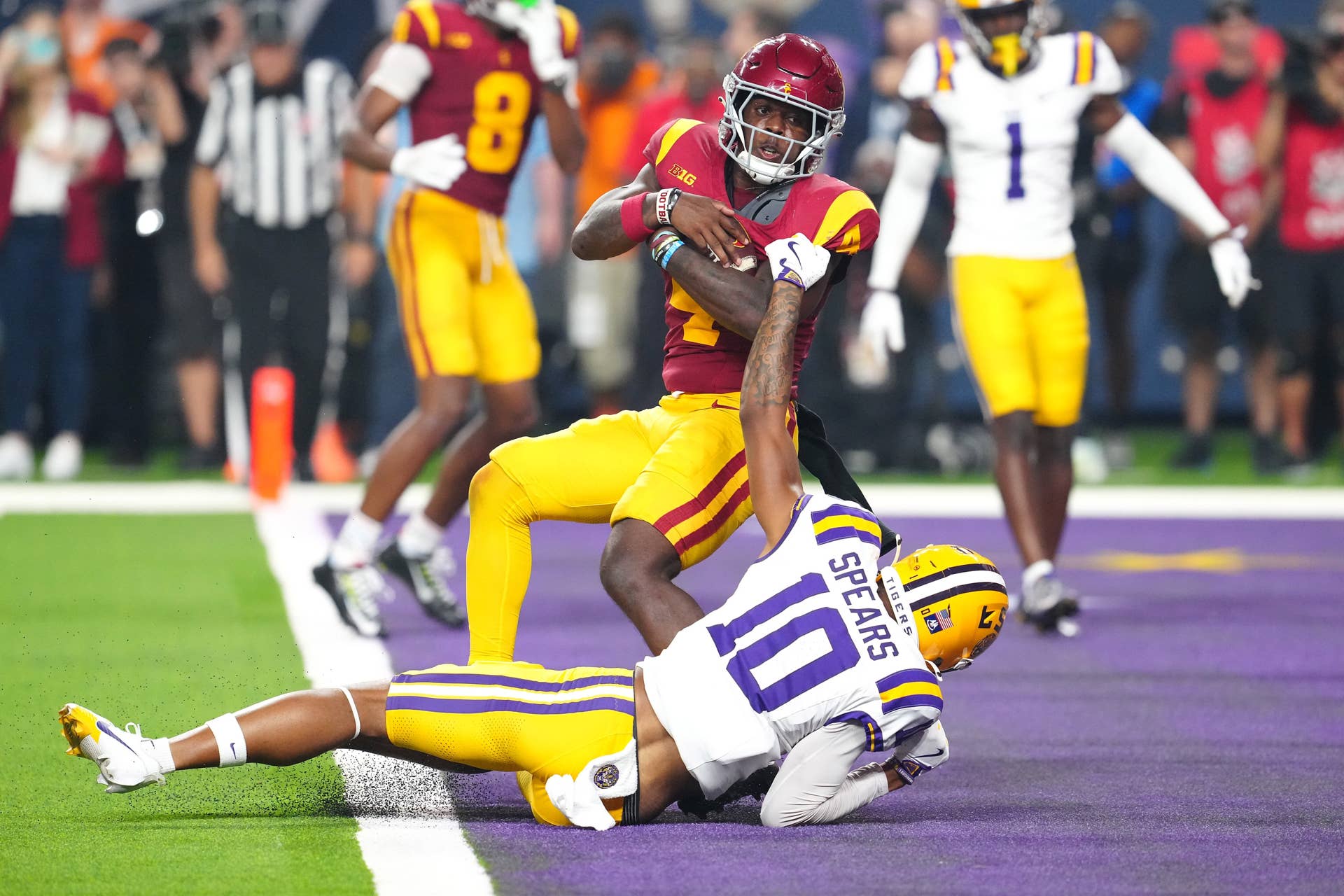 Versatile Incoming USC Defender Reveals Where He'll Line up - Athlon Sports