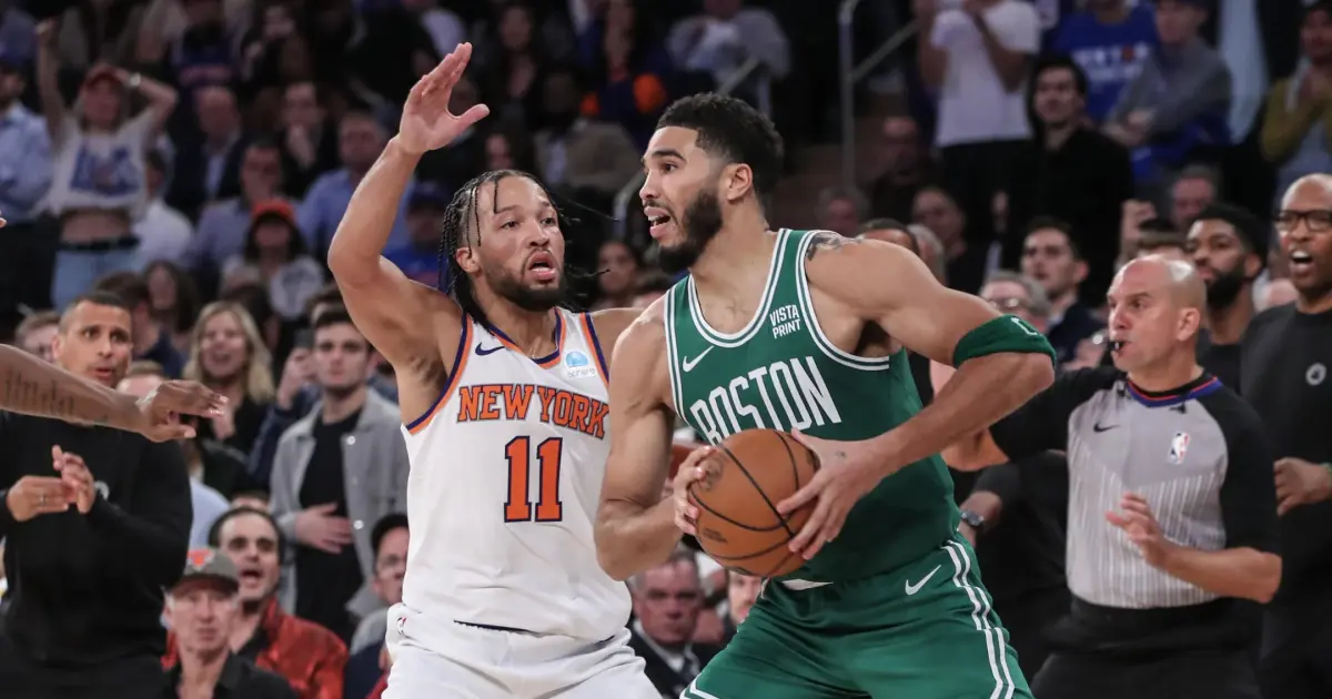 Jalen Brunson Sends Clear Message to Jayson Tatum After Injury in Celtics-Knicks Game - Athlon ...