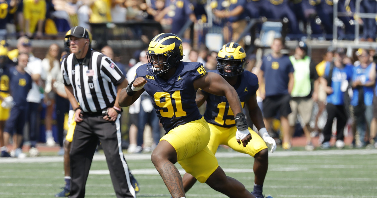 Big Ten Refs Under Fire After Awful Missed Call in USC-Michigan Clash ...
