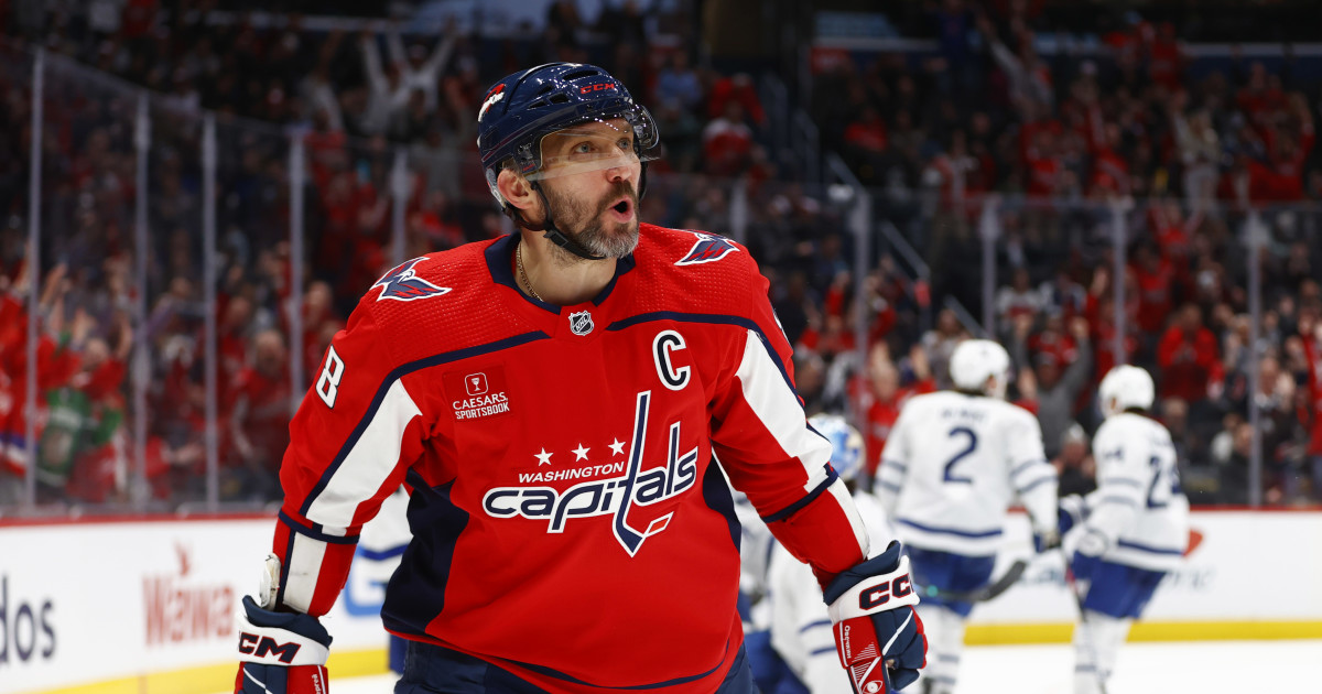 Capitals Issue Timeframe for Alex Ovechkin's Imminent Return - Athlon ...