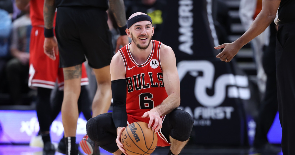 Sam Presti will offer Alex Caruso a long-term contract - Athlon Sports