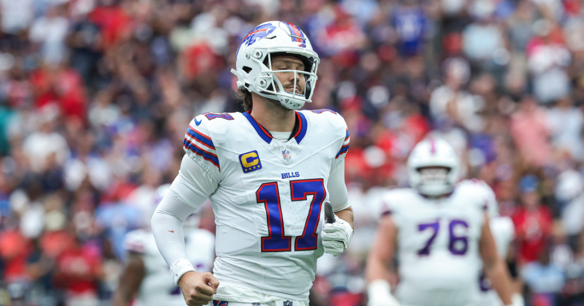 NFL RedZone's Scott Hanson Ripped Bills Live On Air for Poor Clock ...