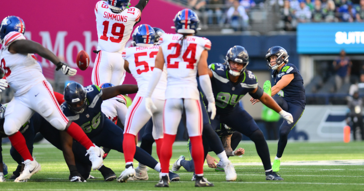 New York Giants' Isaiah Simmons Reacts to Game-Winning Field Goal Block ...
