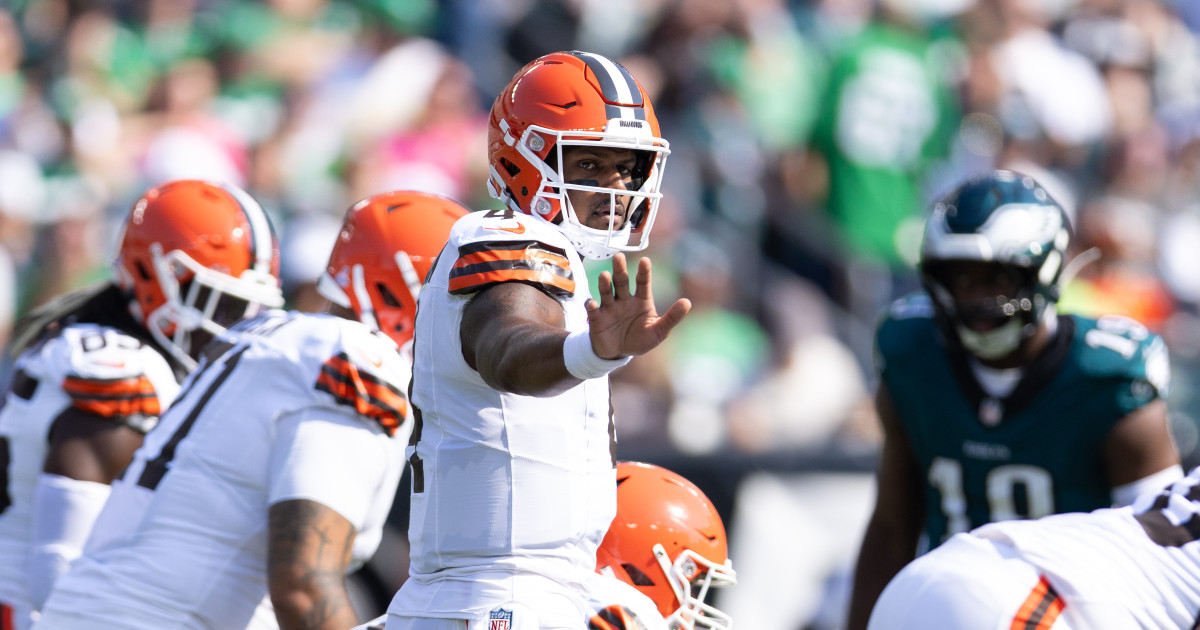 Browns Warned About Looming Deshaun Watson Catastrophe Amid QB Uncertainty - Athlon Sports