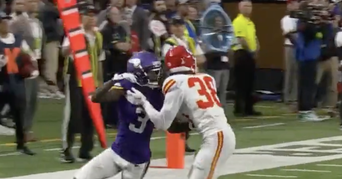 Vikings Fans Left Speechless By NFL Refs' Controversial Decision During ...