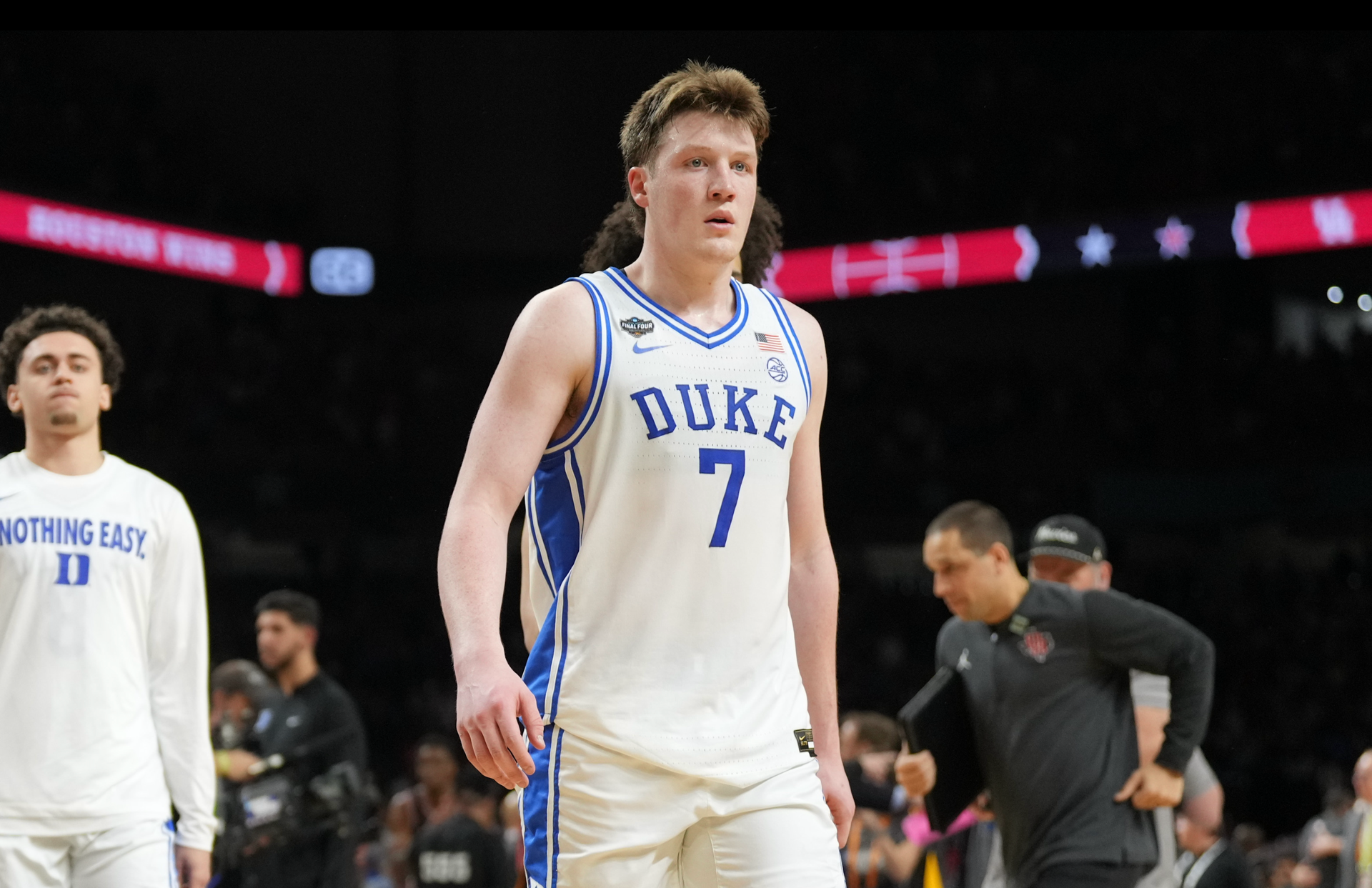 Kon Knueppel’s Mom Turns Heads With Her Looks During NBA Draft Lottery ...