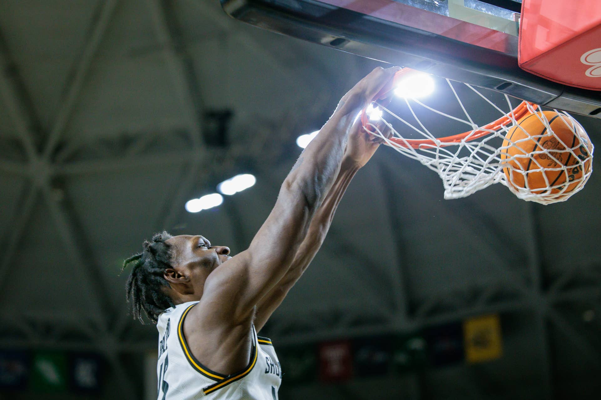 Wichita State center Quincy Ballard transfers to Mississippi State ...