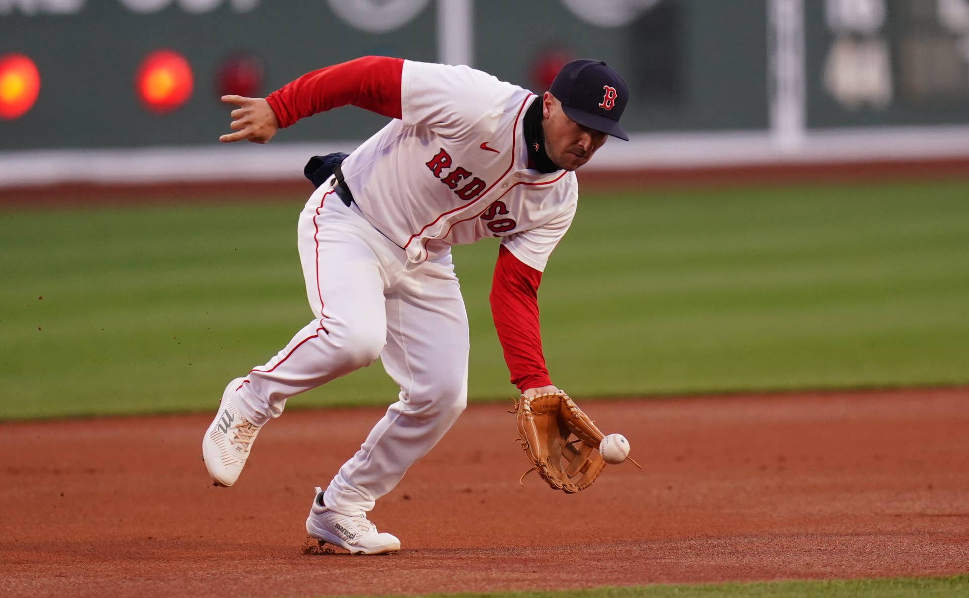 Two Major Issues Plaguing Red Sox Through 15 Games - Athlon Sports