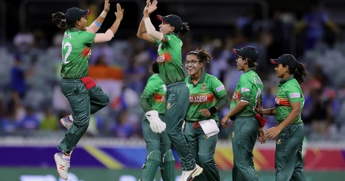 Bangladesh Crush Irish World Cup Hopes in Lahore Nail-Biter - Athlon Sports