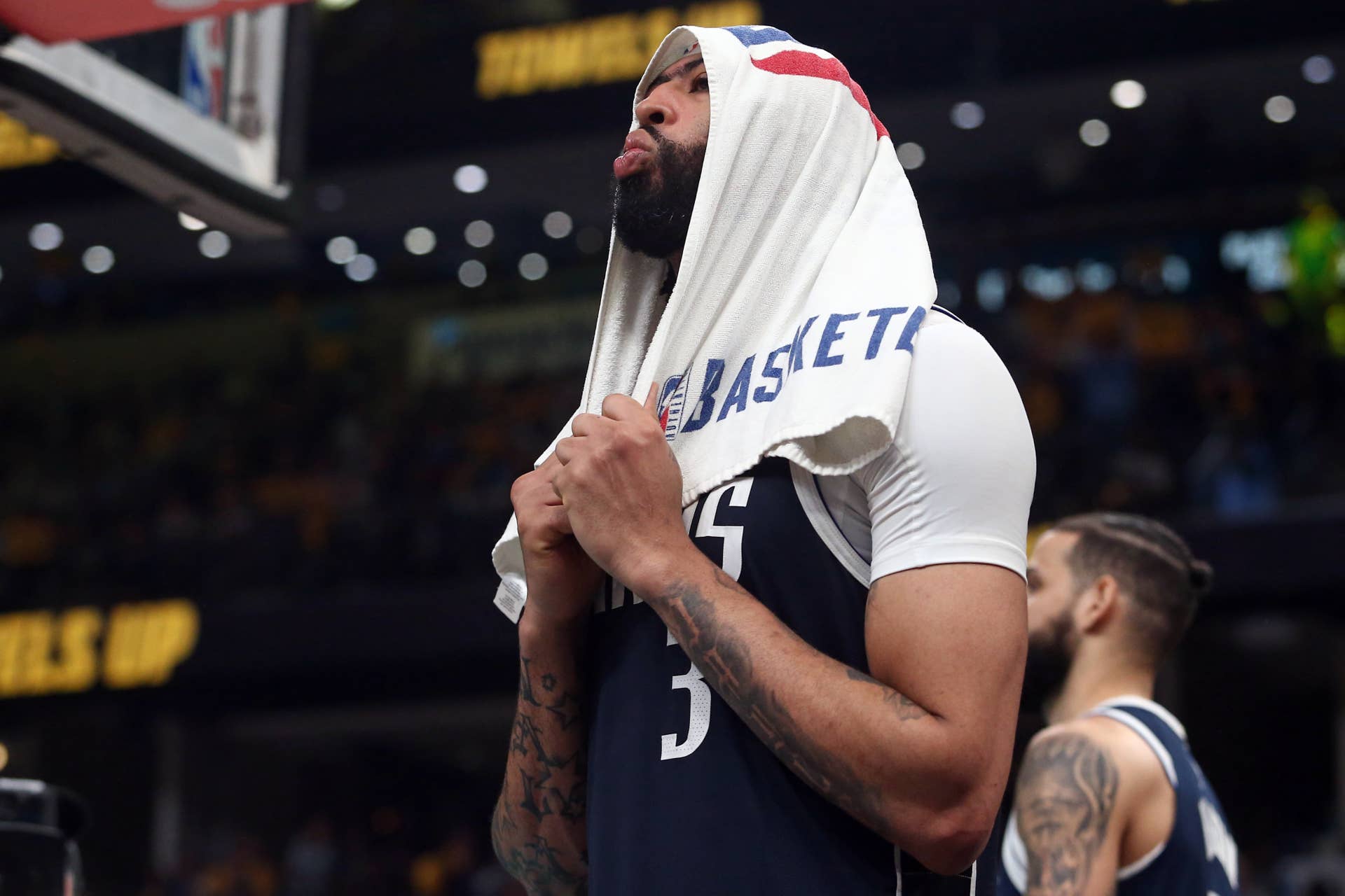 Mavericks Receive Disappointing Anthony Davis Injury News Ahead of 2025 ...
