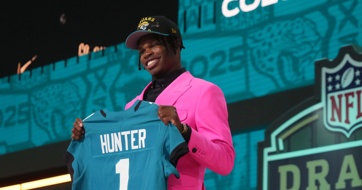 Travis Hunter Makes Personal Decision With Wife Leanna Lenee - Athlon ...