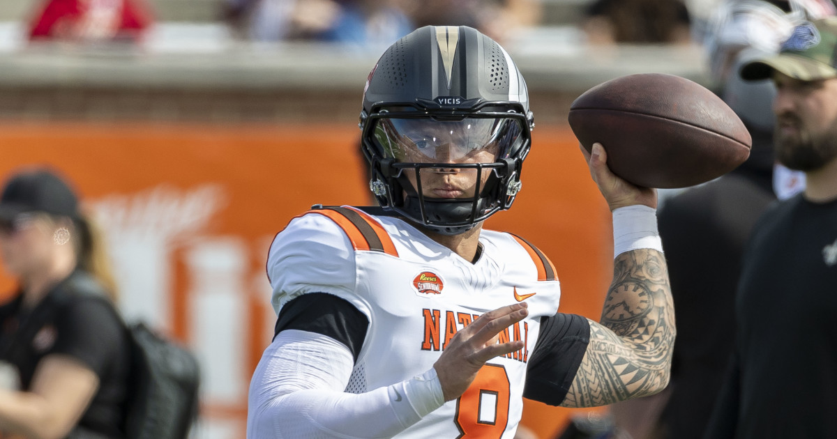 Why Dillon Gabriel Has Better Chance At Cleveland Browns' QB Future Than Shedeur Sanders ...