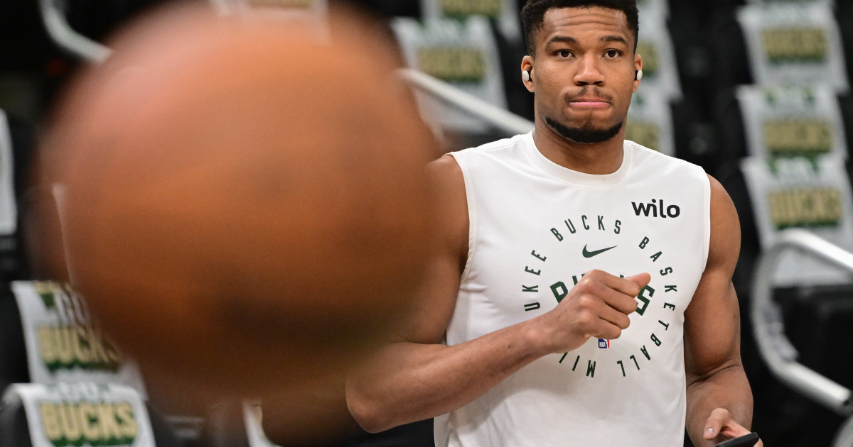 Stage for Potential Bucks Giannis Antetokounmpo Trade Set by NBA Insider - Athlon Sports