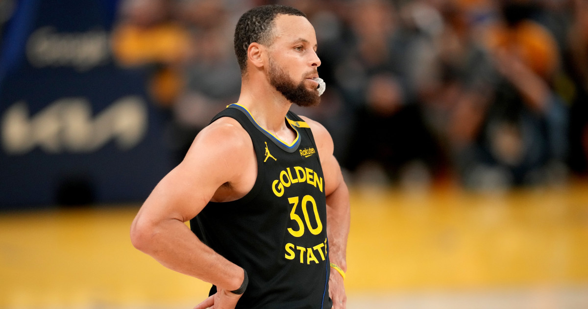 Doctor Reacts Strongly to Stephen Curry’s Hamstring Injury - Athlon Sports