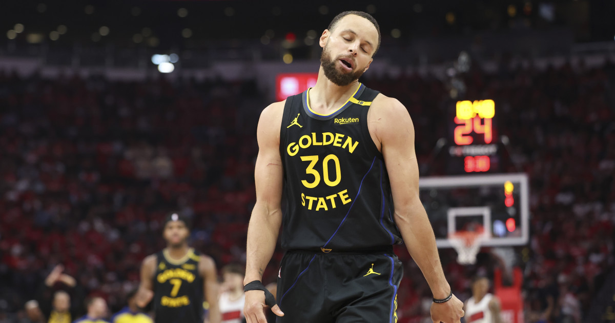 Warriors Given Failing Free Agency Grade Amid Underwhelming Offseason - Athlon Sports