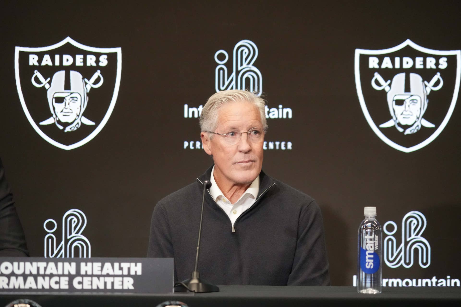 Raiders Cut Ties With Veteran WR After Failed Physical - Athlon Sports