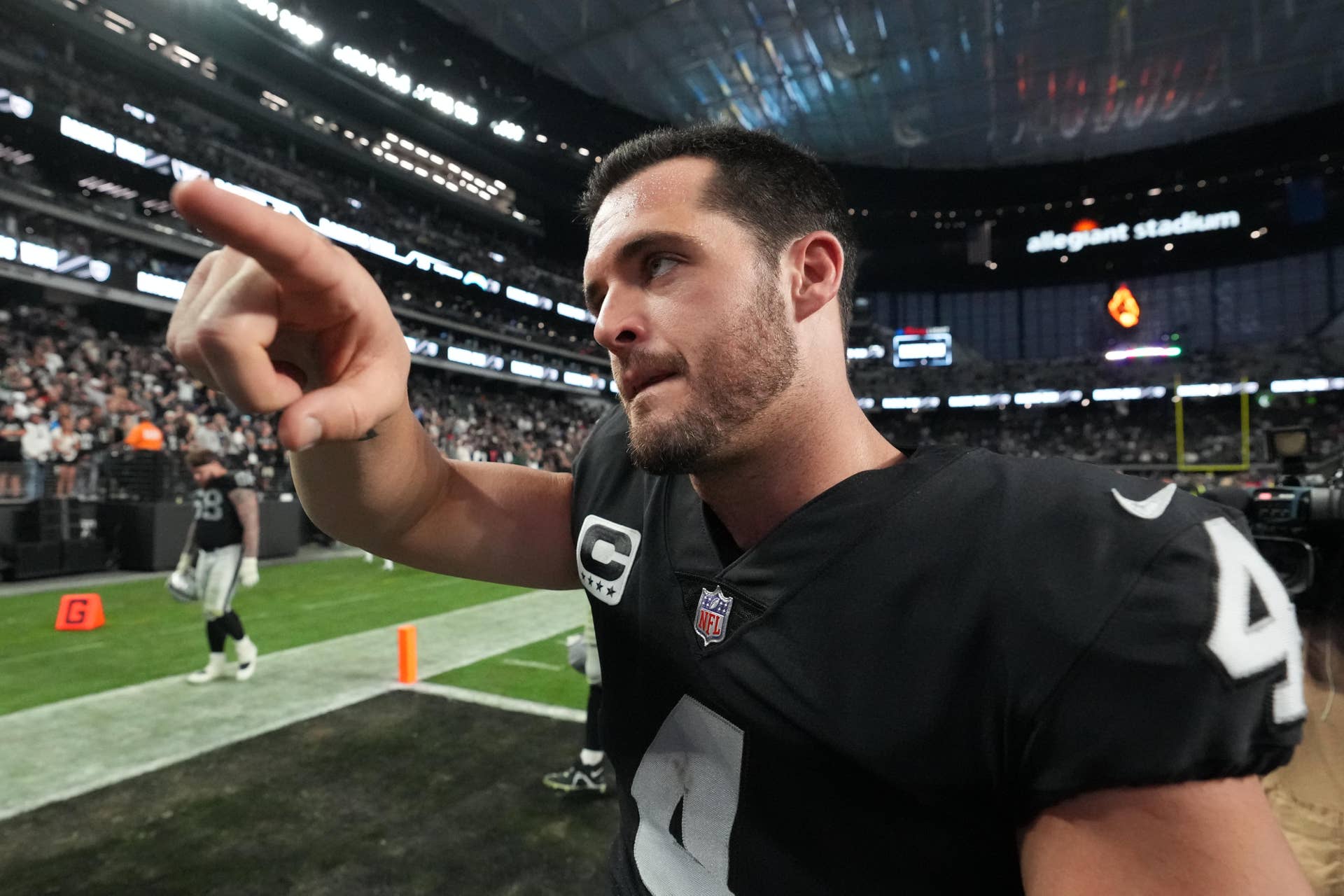 Derek Carr Has Message for Raiders & Mark Davis Following Retirement ...