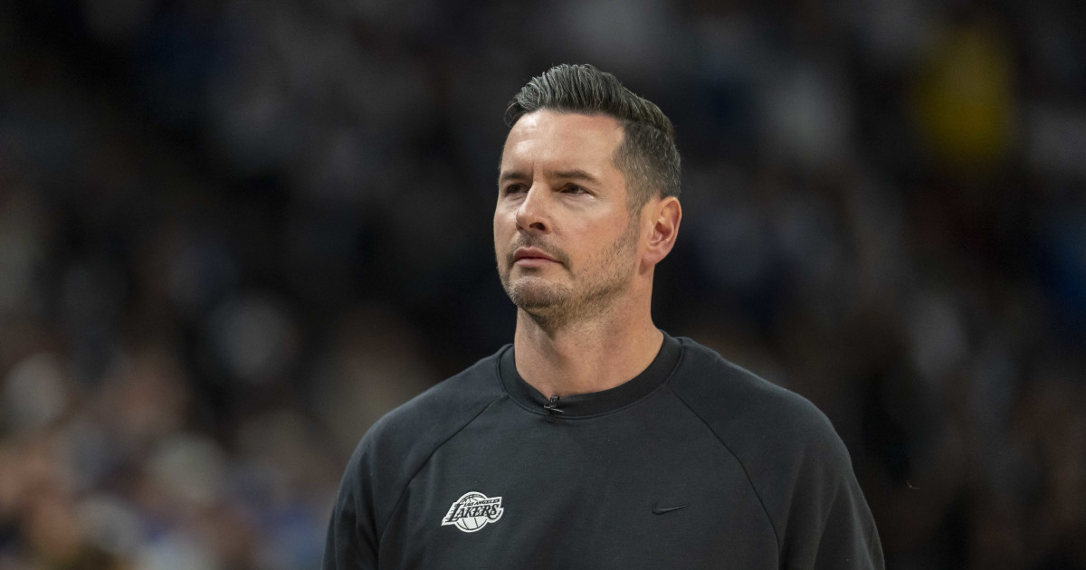 Lakers Cut Ties With Big Man After Drew Timme News - Athlon Sports