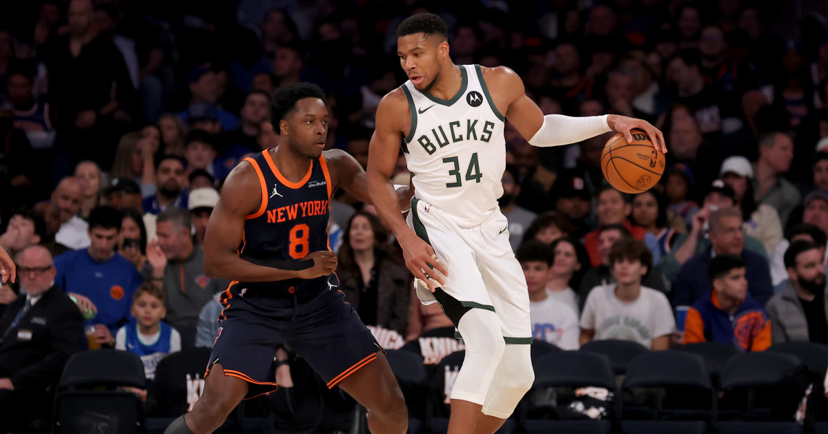 Knicks' Chances to Strike Blockbuster NBA Trade for Giannis Antetokounmpo Revealed - Athlon Sports