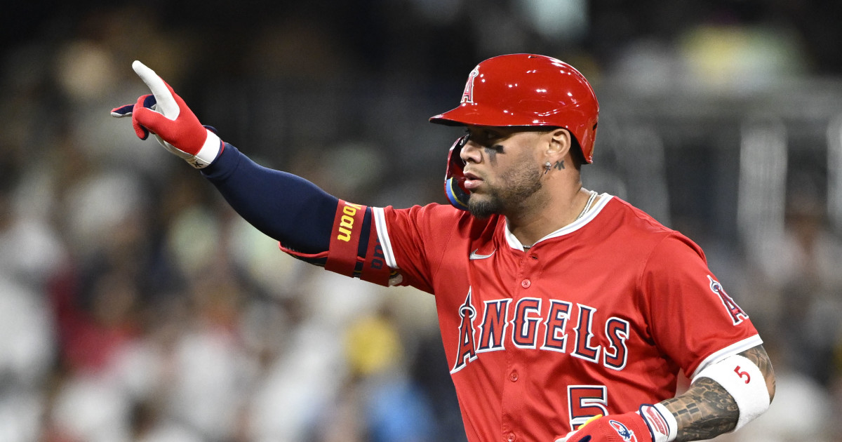 Identifying 1 Trade Target to Fix Cubs Biggest Roster Hole - Athlon Sports