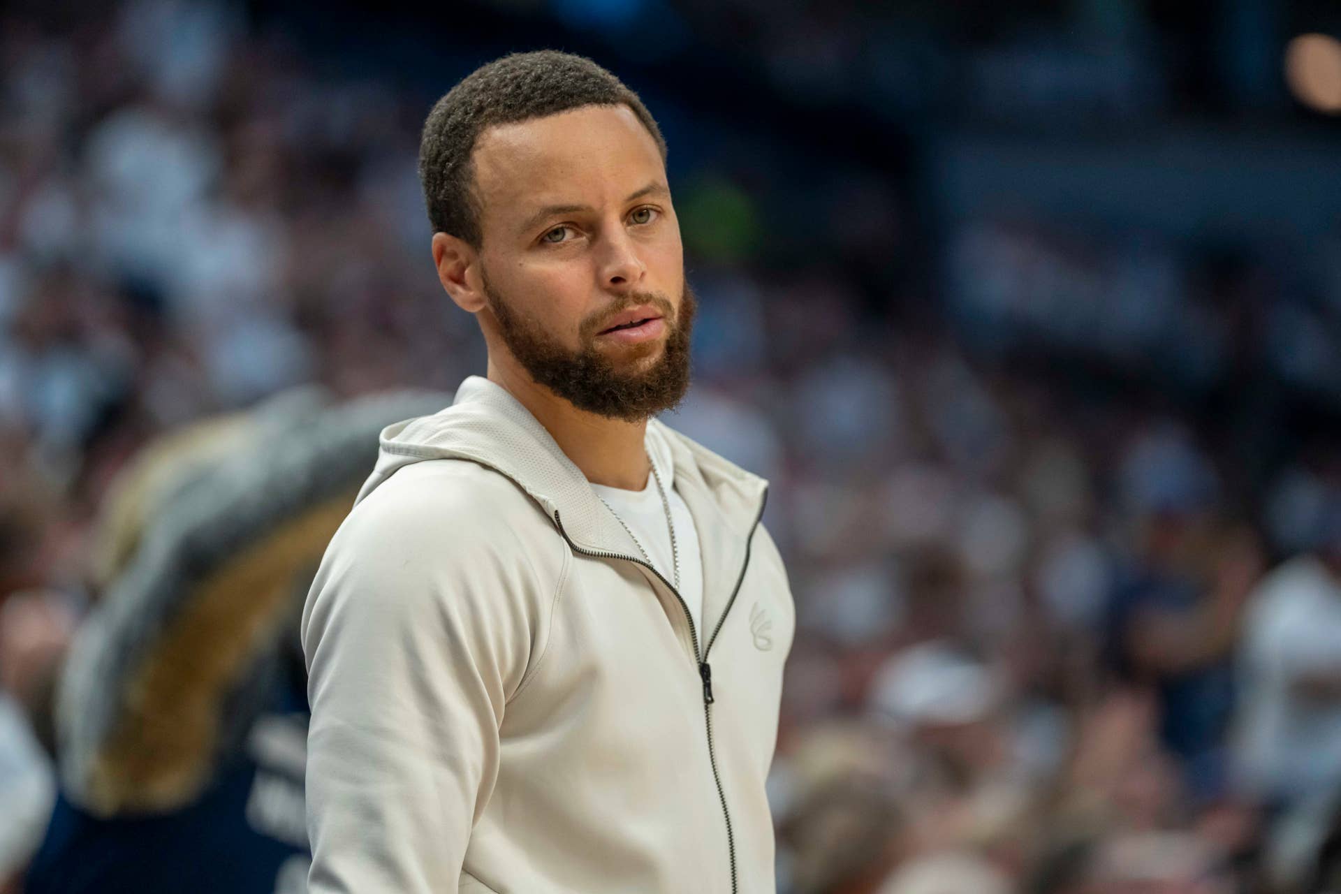 Steph Curry Speaks Out After Longtime Warrior Pens Emotional Goodbye ...