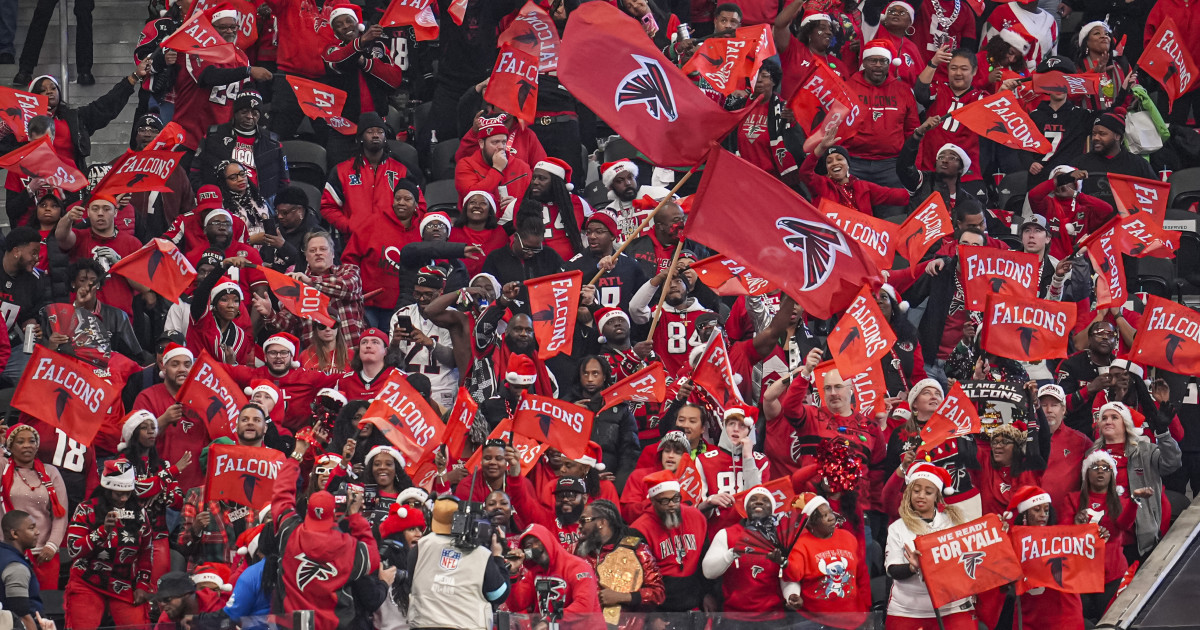 Since 1966, The Atlanta Falcons Fans Haven't Had Much To Cheer About ...