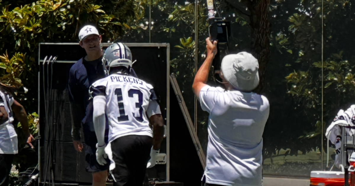 Dallas Cowboys 1st Look In Photos As 'Goodfellas' CeeDee Lamb and ...