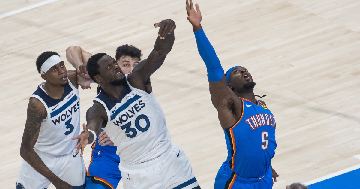 NBA Official Left Bleeding After Freak Accident in Thunder-Timberwolves ...