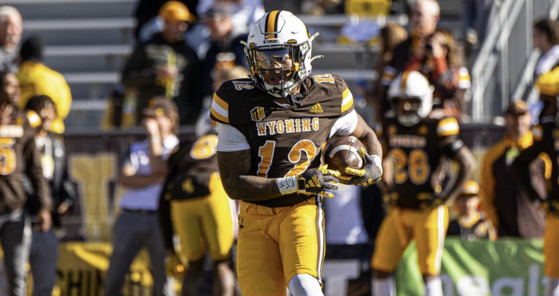 Colorado Adds Wyoming Cornerback Transfer Tyrecus Davis - Athlon Sports