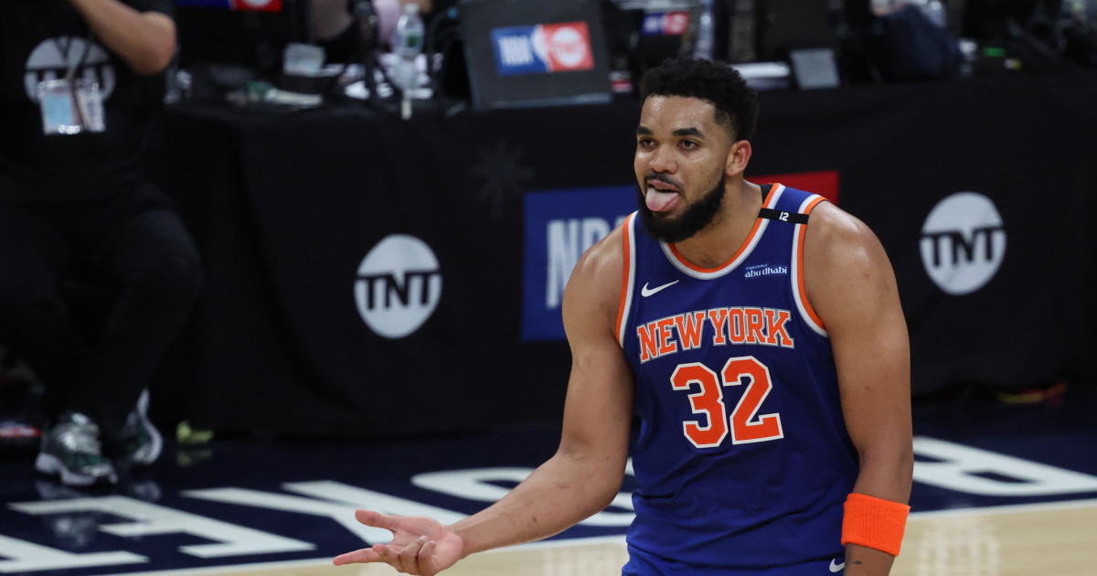 Karl-Anthony Towns' Girlfriend Jordyn Woods Turns Heads With Custom ...