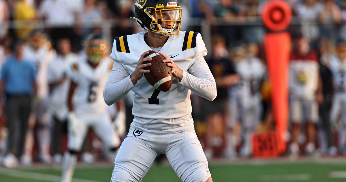 Four-Star QB, Top Baseball Prospect Expected To Visit Big Ten Powerhouse - Athlon Sports