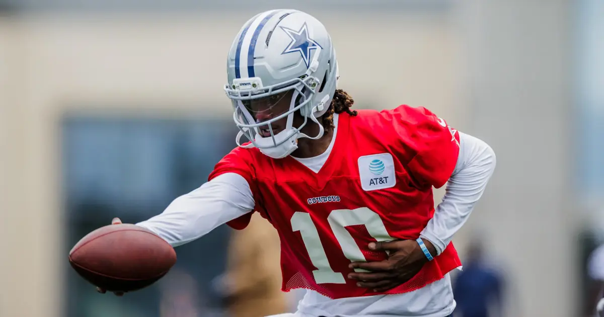 Dallas Cowboys' 'Bazooka Joe' Milton Three Steps Away From Winning Dak ...