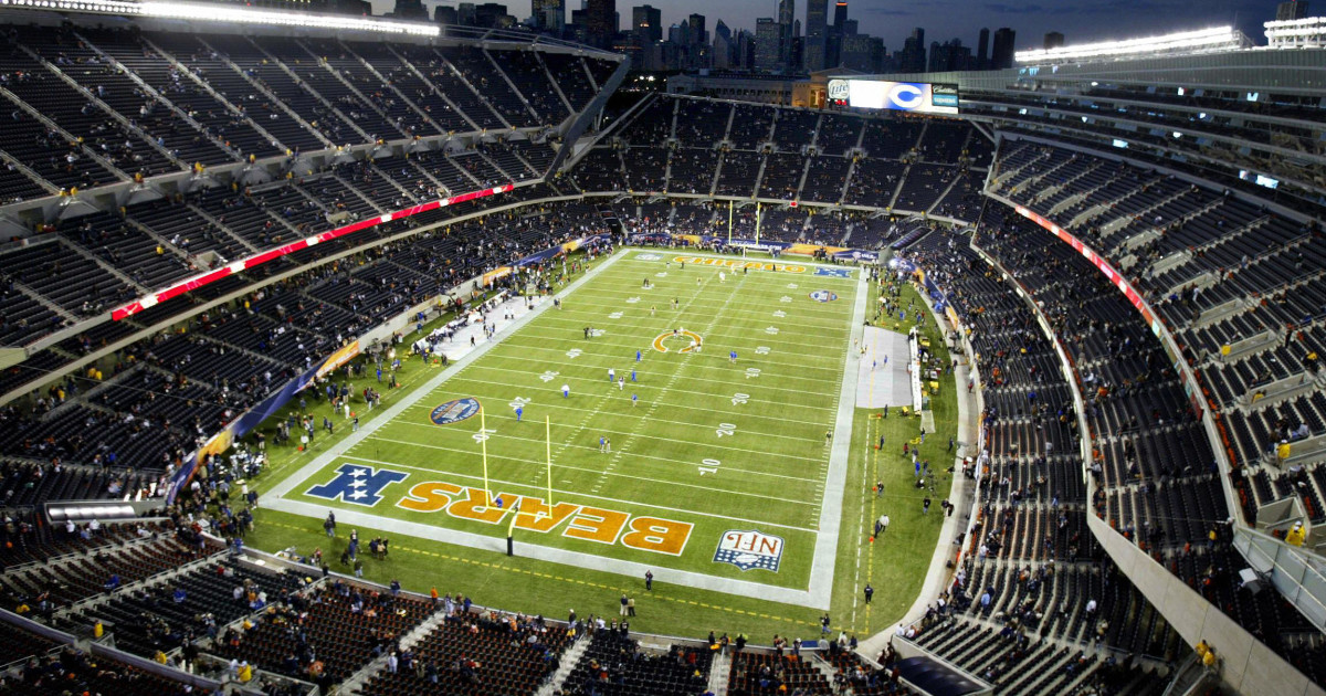 Two Bears Legends Chosen for NFL’s Top 53-Man Team of the Last 25 Years ...