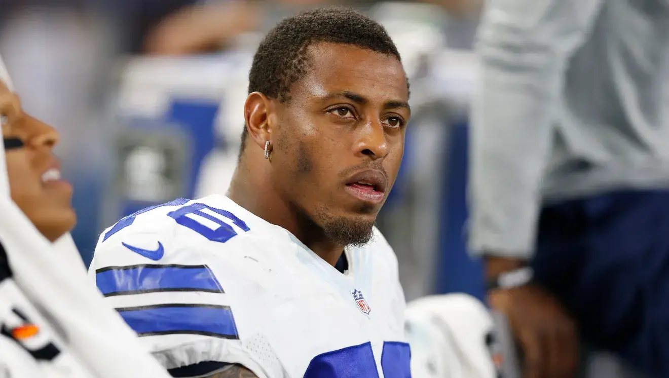 Dallas Cowboys Ex Greg Hardy Arrested On Domestic Violence Charge ...