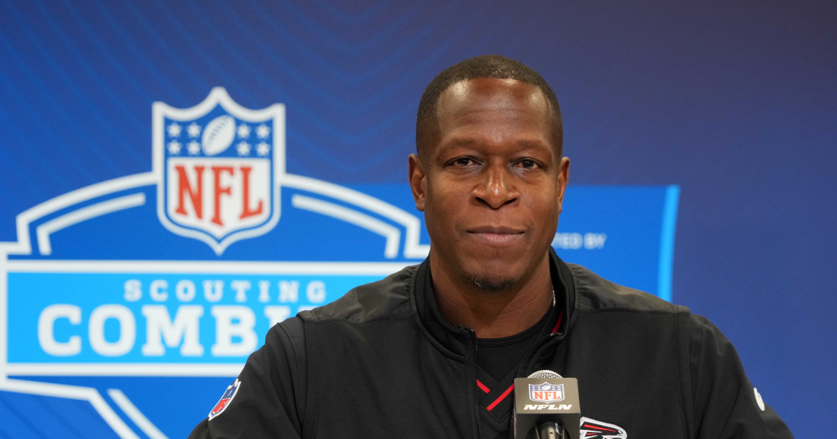 Raheem Morris Announces Decision on Zac Robinson After Falcons Shutout ...