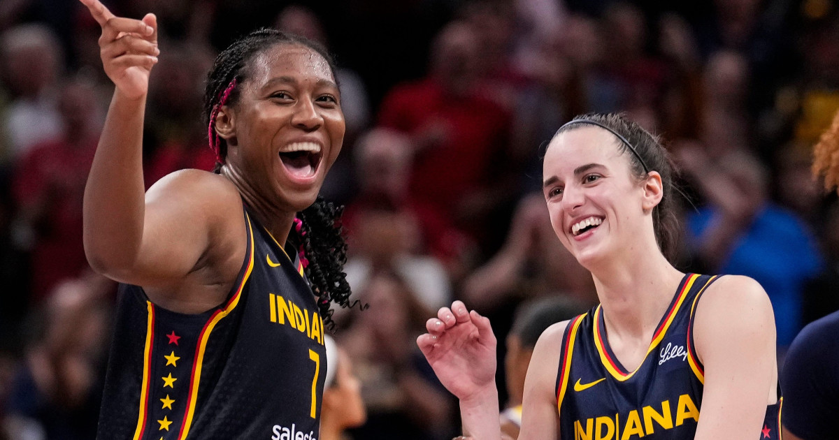 Caitlin Clark Pays Tribute to Indiana Fever Teammate With Her Outfit for Sky Game - Athlon Sports